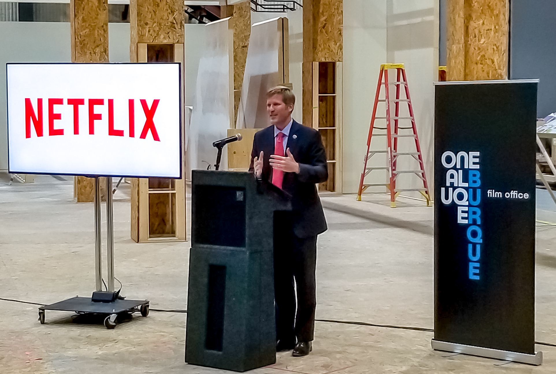Netflix Announces Plans to Open New U.S. Production Hub in Albuquerque ...